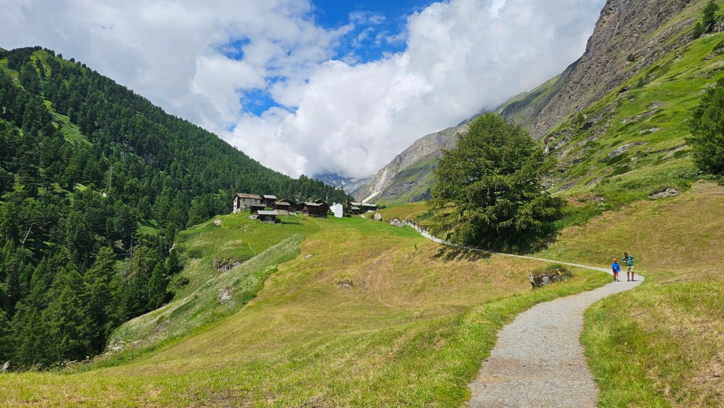 A Big Hike #2 – My hike to Arbenbach Falls | Tales from the Hutt