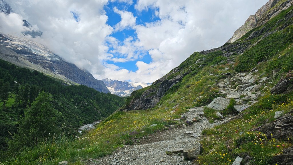 A Big Hike #2 – My hike to Arbenbach Falls | Tales from the Hutt