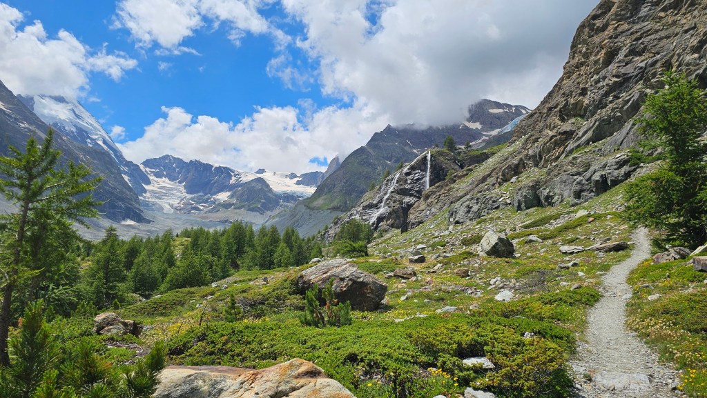 A Big Hike #2 – My hike to Arbenbach Falls | Tales from the Hutt