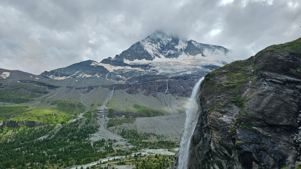 A Big Hike #2 – My hike to Arbenbach Falls | Tales from the Hutt