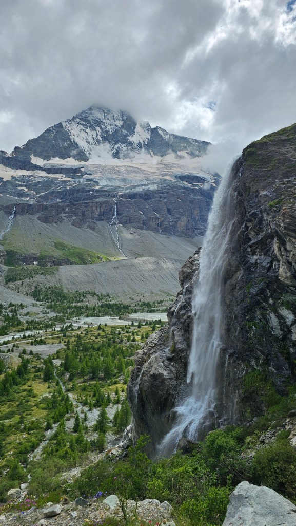 A Big Hike #2 – My hike to Arbenbach Falls | Tales from the Hutt